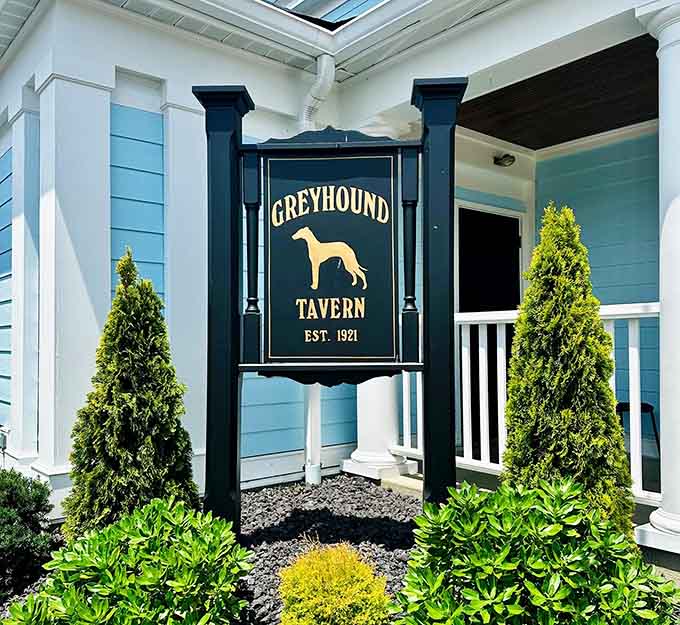 The greyhound silhouette on this sign has been welcoming hungry diners since 1921, and still going strong.