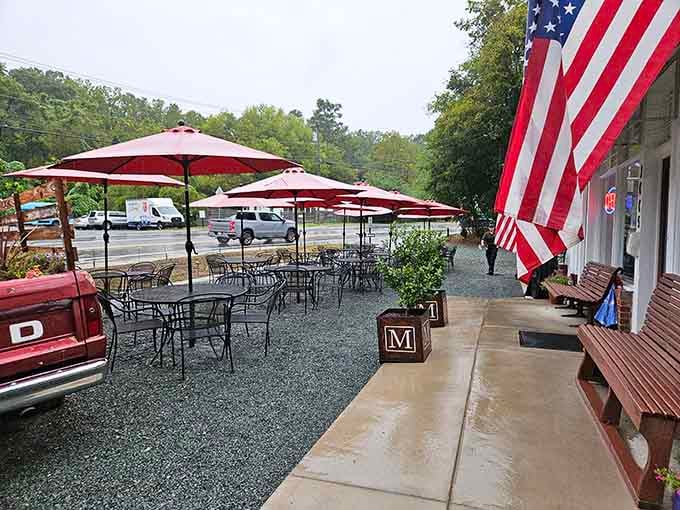 Outdoor seating under umbrellas turns a great sandwich into a perfect afternoon experience worth savoring slowly.