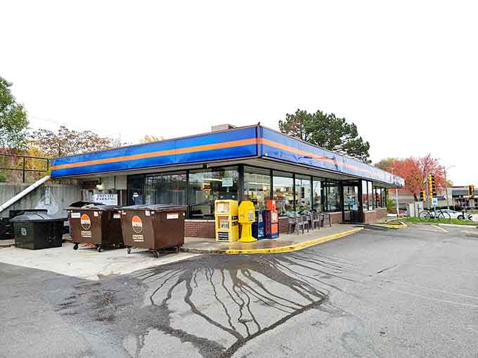 The parking lot may be humble, but what awaits inside is anything but &ndash; this is where breakfast legends are born.