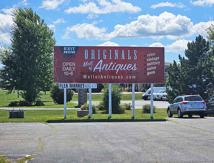 The billboard doesn't lie: retro, vintage, military, coins, and guns await your discovery inside this antique wonderland.