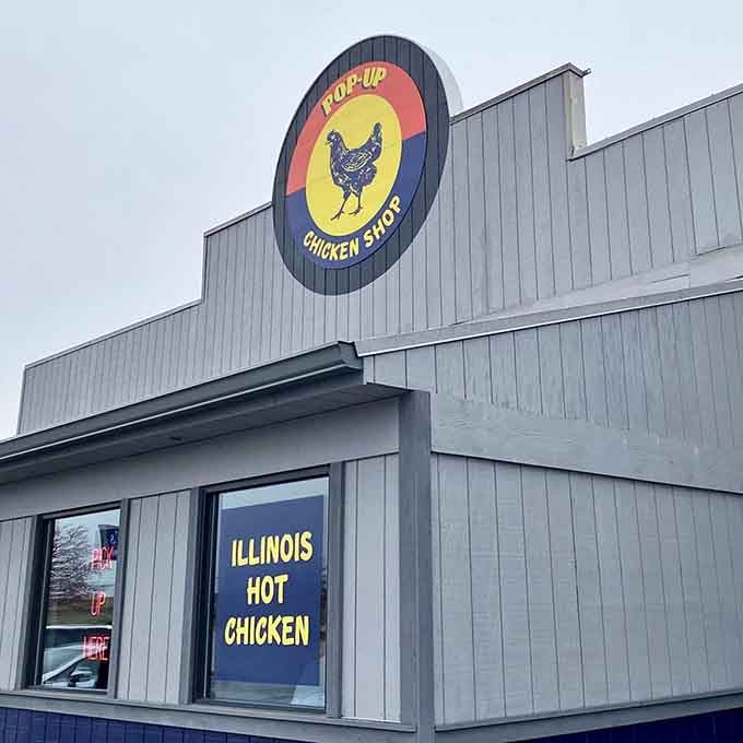 That bold "Illinois Hot Chicken" declaration on the storefront isn't bragging if you can back it up this deliciously.