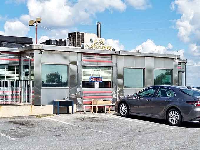 The classic roadside diner exterior that's been luring travelers off Route 30 for one legendary breakfast after another.