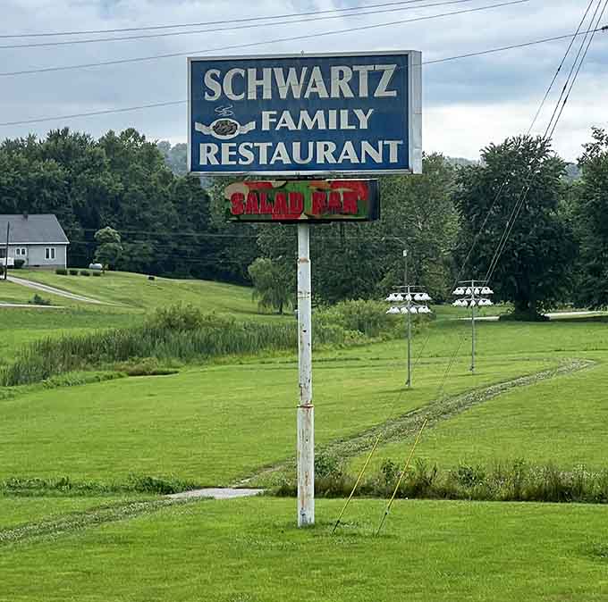 That roadside sign announcing the salad bar might undersell what's really waiting inside this culinary treasure.