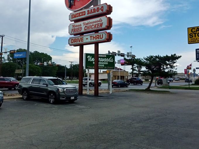 Full parking lot in the middle of the day tells you everything you need to know about this place.