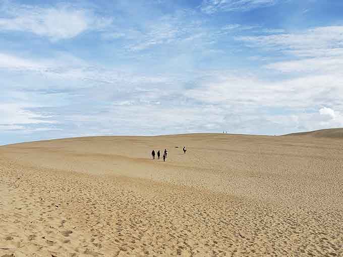 Look at these adventurers trekking across endless sand dunes that'll make you forget you're on the East Coast.