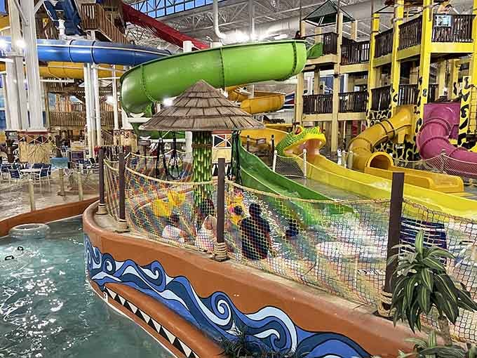 Look at those twisting slides and tropical vibes&mdash;it's like someone built the Serengeti indoors with water slides!