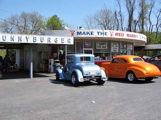 Those vintage hot rods parked outside aren't just for show—they're drawn here by seriously good burgers and nostalgia.
