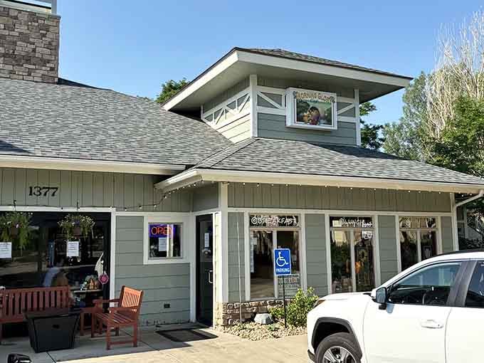 This charming cottage-style exterior promises the kind of breakfast that makes waking up early actually worthwhile.