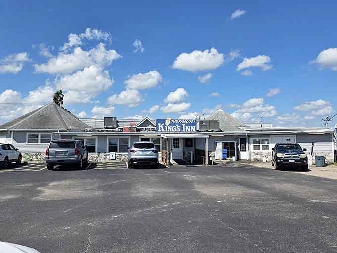 See those cars lined up? Smart folks know this coastal gem serves the kind of fried shrimp that haunts your dreams.