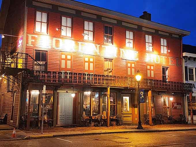 When the sun sets, this historic beauty lights up like a beacon calling hungry travelers home to dinner.