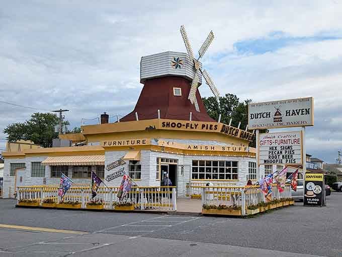 This roadside landmark has been stopping traffic on Route 30 for all the right, deliciously molasses-filled reasons.