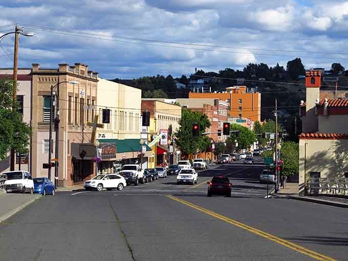 Main Street slopes gently through town, inviting you to explore without the stress of big-city traffic.
