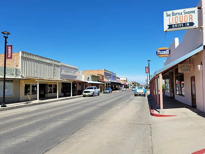 The Bottle Shoppe's vintage sign proves good design never goes out of style, just like fedoras.