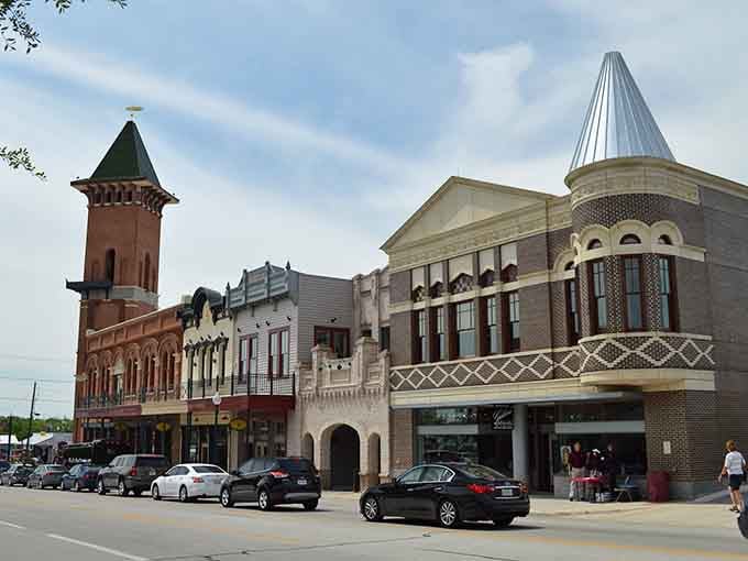 That clock tower has witnessed more romantic proposals and family photos than a wedding photographer's entire career combined.