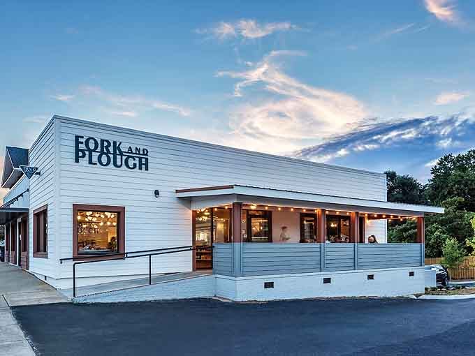 Fork & Plough's crisp white exterior promises farm-to-table goodness that'll make you forget all about chain restaurants forever.