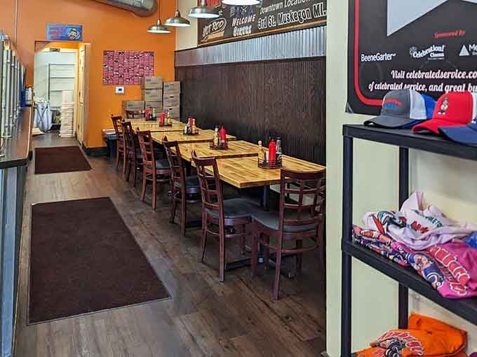 Wood tables, metal accents, and enough local pride to fill Lake Michigan, this is comfort dining done right.