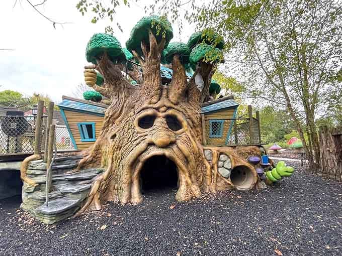 The Discovery Tree's expressive face welcomes adventurers into tunnels and passages that would make any hobbit jealous of the architecture.