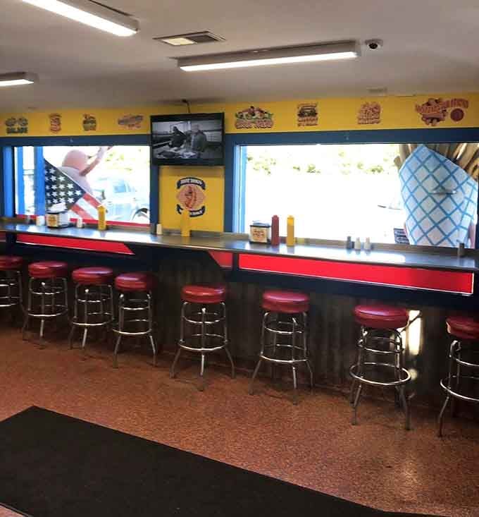 Pull up a red stool at this classic counter and watch your lunch being made right before your eyes.