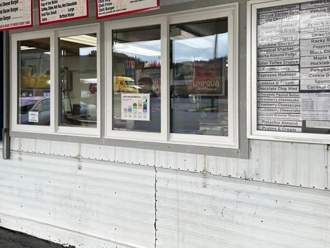 Order windows like this are where magic happens, no apps or confusion required, just good food.