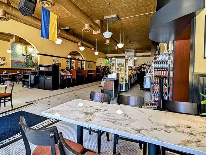 Spacious, unpretentious, and ready to feed you properly, this dining room means serious business about comfort food.
