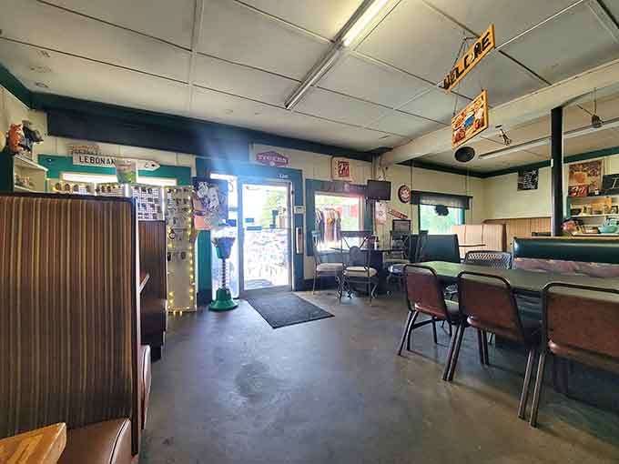Vintage signs, cozy booths, and that lived-in charm money simply cannot buy or replicate.