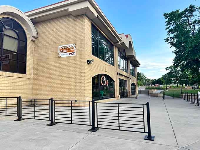 Modern riverside dining where the views are free and the atmosphere won't require you to dress fancy.