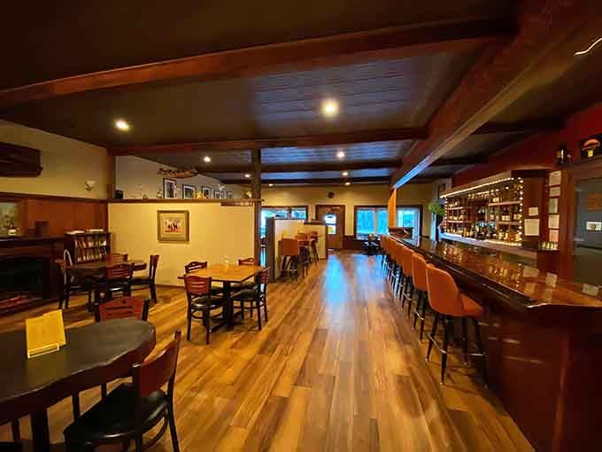 Wood floors, warm lighting, and a bar that beckons&mdash;this is where comfort meets quality in perfect harmony.