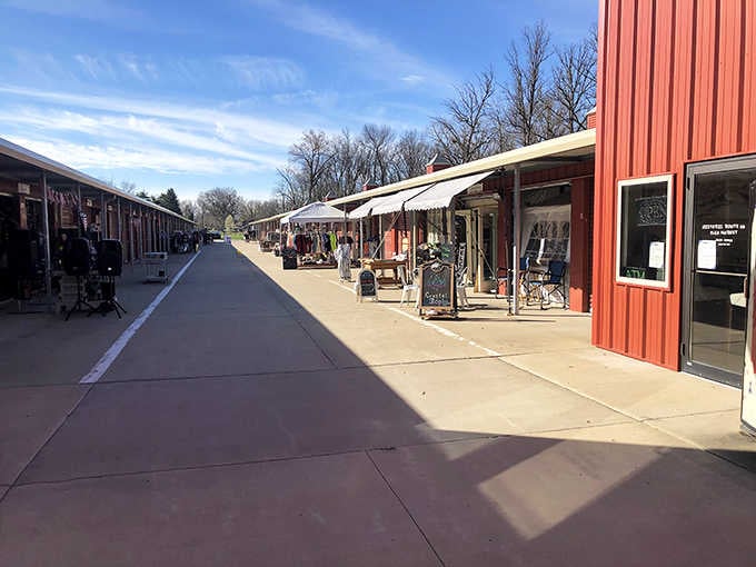 These wide-open walkways between vendor stalls make browsing feel less like shopping and more like exploring.