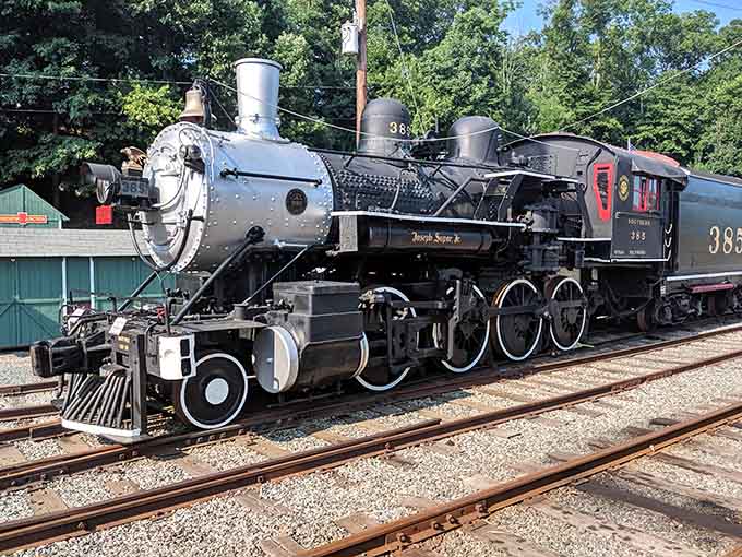 When locomotives looked this good, nobody complained about their commute or asked for the WiFi password.