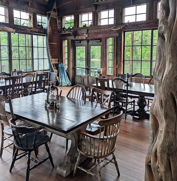 Floor-to-ceiling windows and rustic charm create the perfect backdrop for your clam chowder pilgrimage in landlocked Missouri.