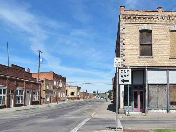Wide-open streets and endless blue skies create the kind of peaceful setting your blood pressure has been begging for.