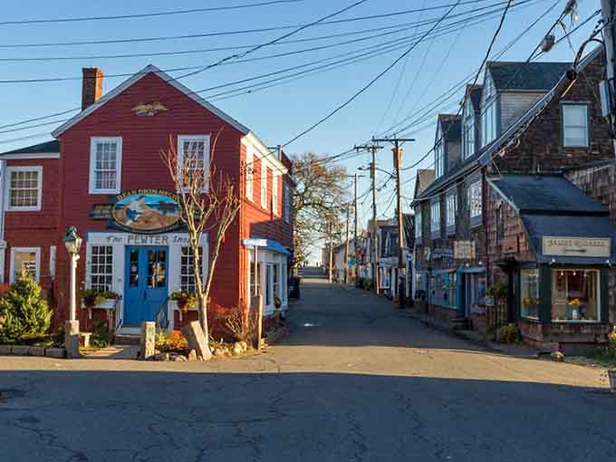 The 7 Tiniest Towns In Massachusetts Are Absolutely Worth The Drive