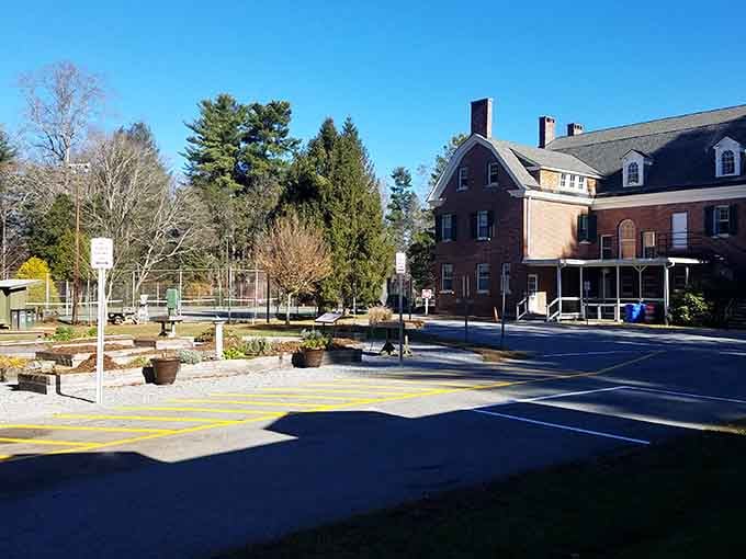 Silvermont Park offers the perfect breather between antique shops when your brain needs a break from deciding on vintage treasures.