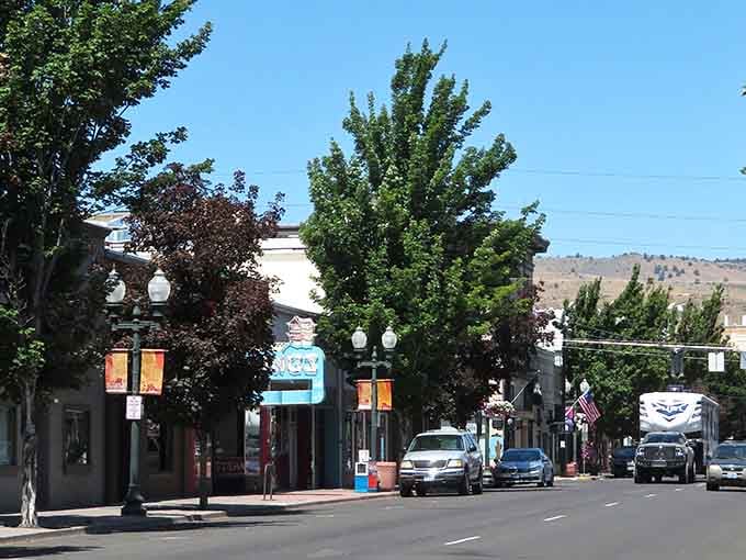 Tree-lined streets and actual parking spaces make downtown strolls feel like time travel to a saner era.