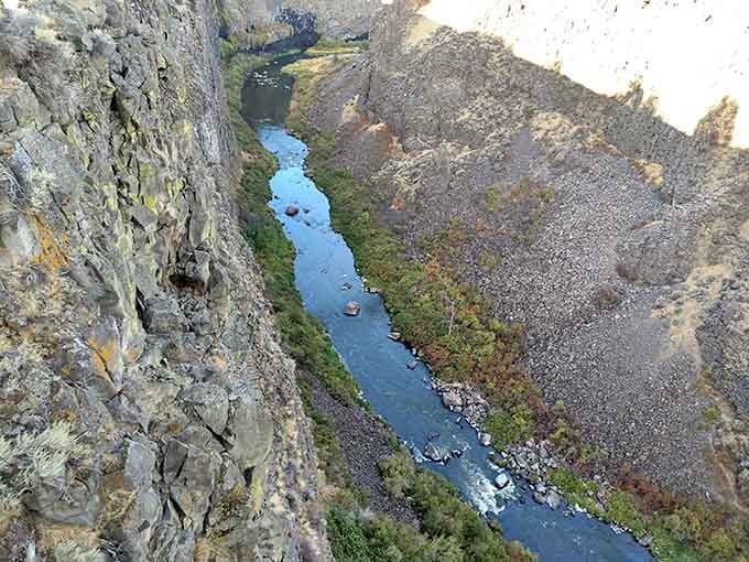 That's the Crooked River down there, looking deceptively calm from 300 feet up in the air.