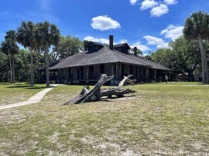 This historic lodge looks like it time-traveled from the Adirondacks and decided Florida winters beat New York's any day.
