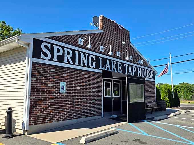 Spring Lake Tap House proves that great beer and good company never go out of style, no matter the decade.