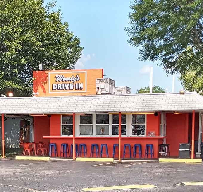 Orange and red never looked so delicious—those bright colors match the cheerful vibe of every burger served here.