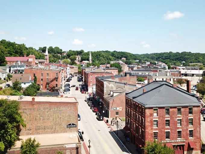 From this bird's-eye view, you can practically smell the fresh coffee and homemade fudge wafting upward.