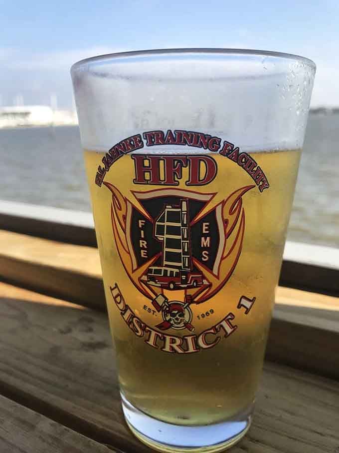 Cold beer with a water view beats any fancy cocktail bar with pretentious lighting, fight me on this.