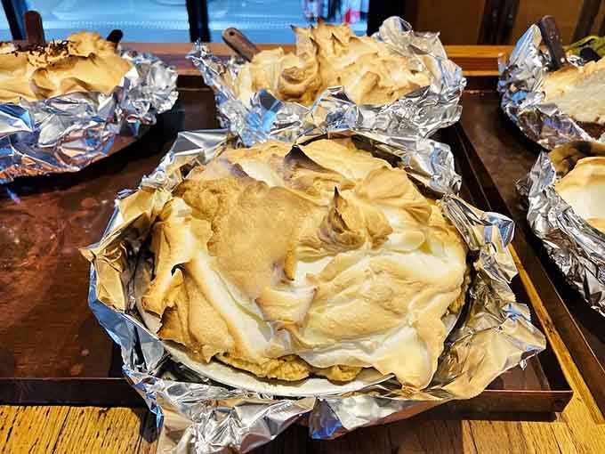 Locals Can't Stop Raving About The Homemade Pies At This Illinois ...
