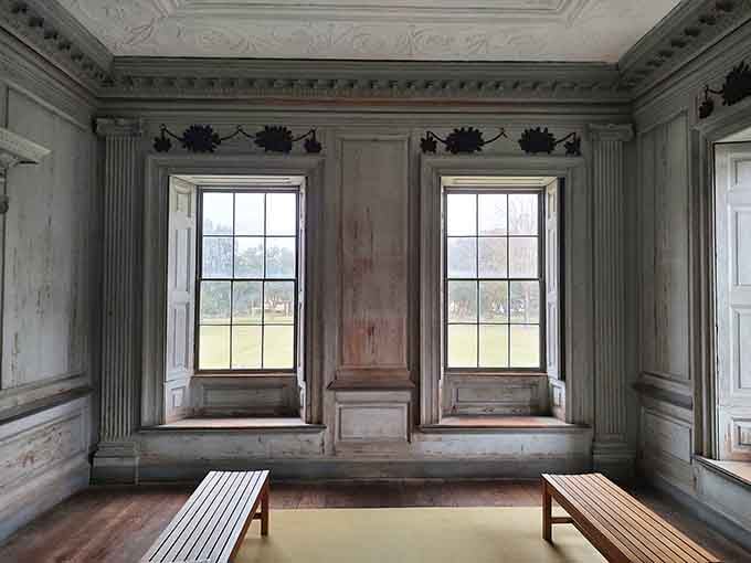 These windows frame views that haven't changed much since colonial times, minus the modern lawnmowers outside.