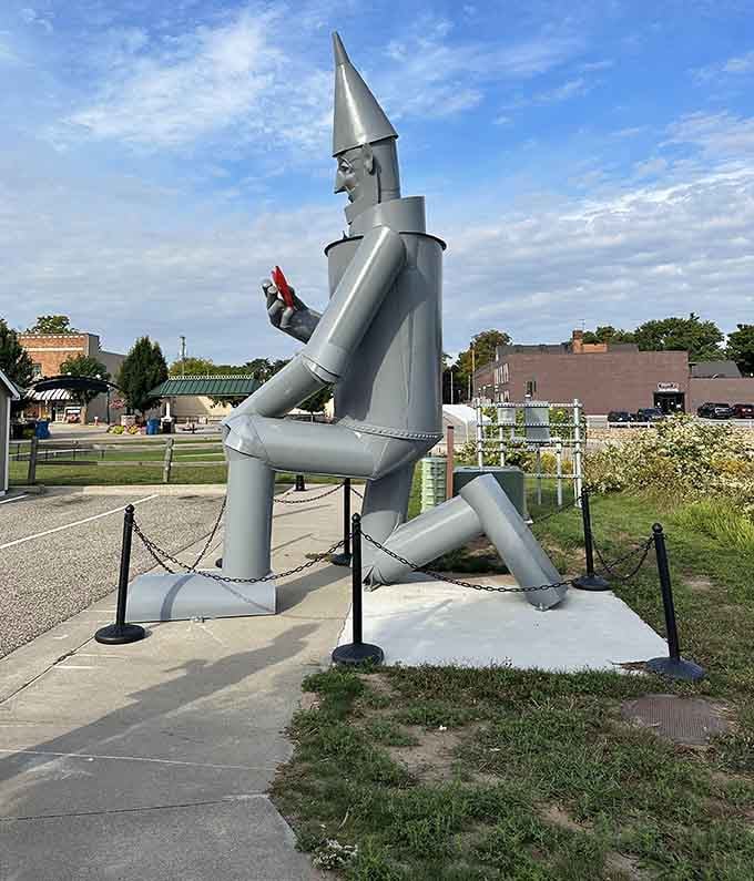 From this angle, you can really appreciate the engineering feat of creating a 24-foot statue that doesn't tip over in Michigan winds.
