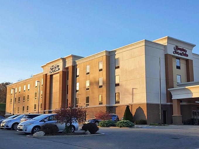 The Hampton Inn proves that affordable lodging doesn't mean sacrificing comfort or that precious morning coffee station.