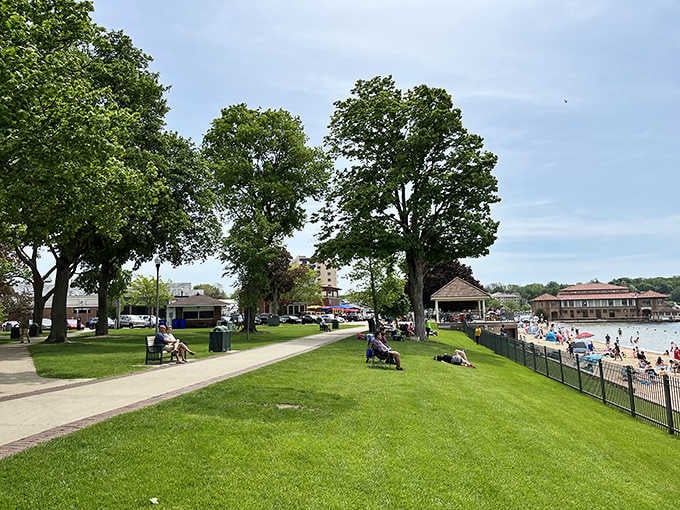 The grassy lawn area gives you options: beach life or park life, because why choose just one?