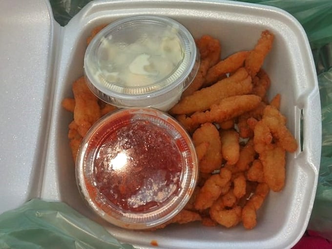 Golden, crispy, and perfectly bite-sized, these fried clams are what dreams taste like when dreams involve excellent breading.