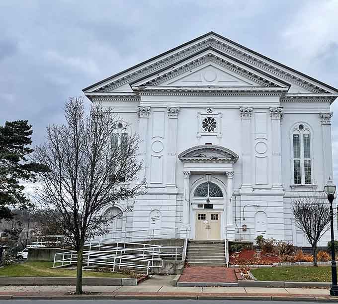 This Hindu temple brings a beautiful touch of global spirituality to classic New England, and somehow it works perfectly.