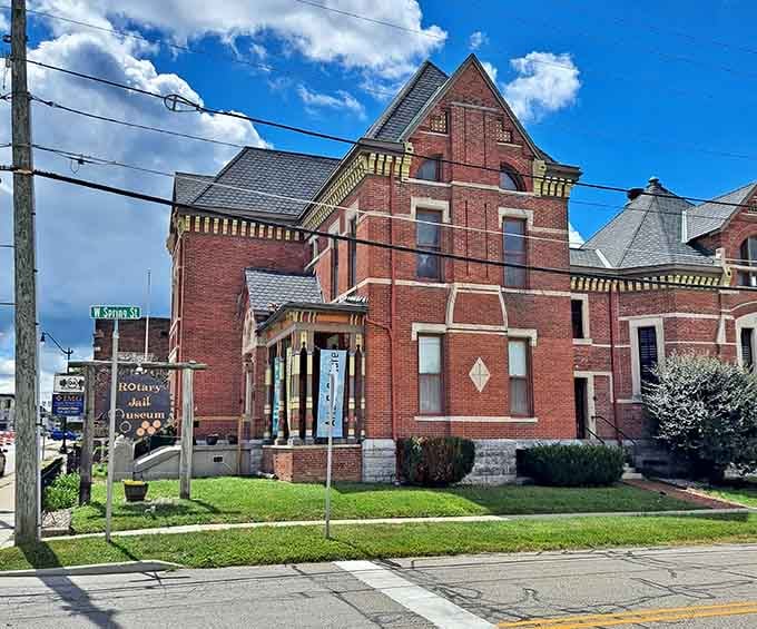 This ornate Victorian building looks too elegant to be a jail, but those red bricks hide unusual secrets.