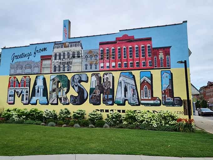This cheerful mural celebrates the town's architectural heritage with colors brighter than your favorite Hawaiian shirt from the seventies.