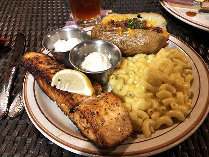 Grilled salmon with mac and cheese proves Big E knows not everyone came here for beef, and that's perfectly fine.